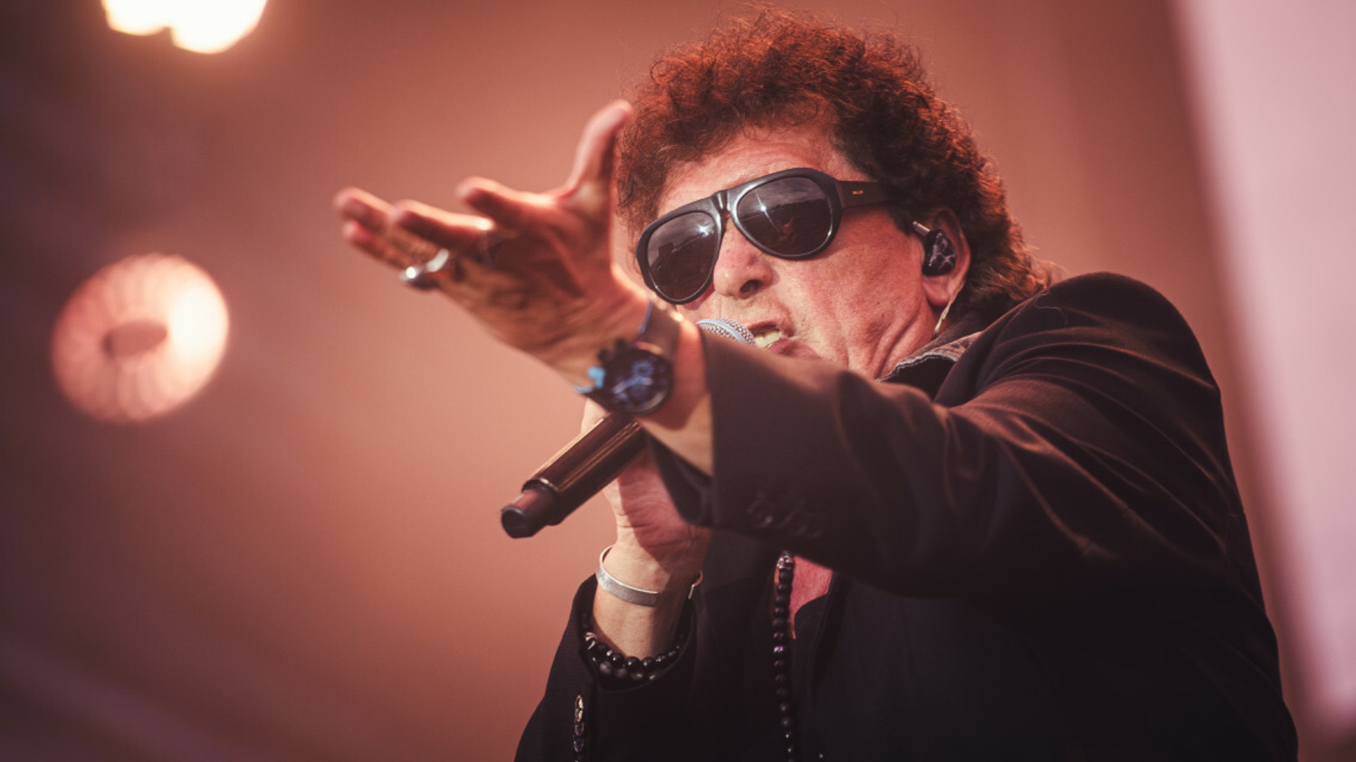 Nowy singiel Lady Pank. Zespół zaprezentował też teledysk - Antyradio