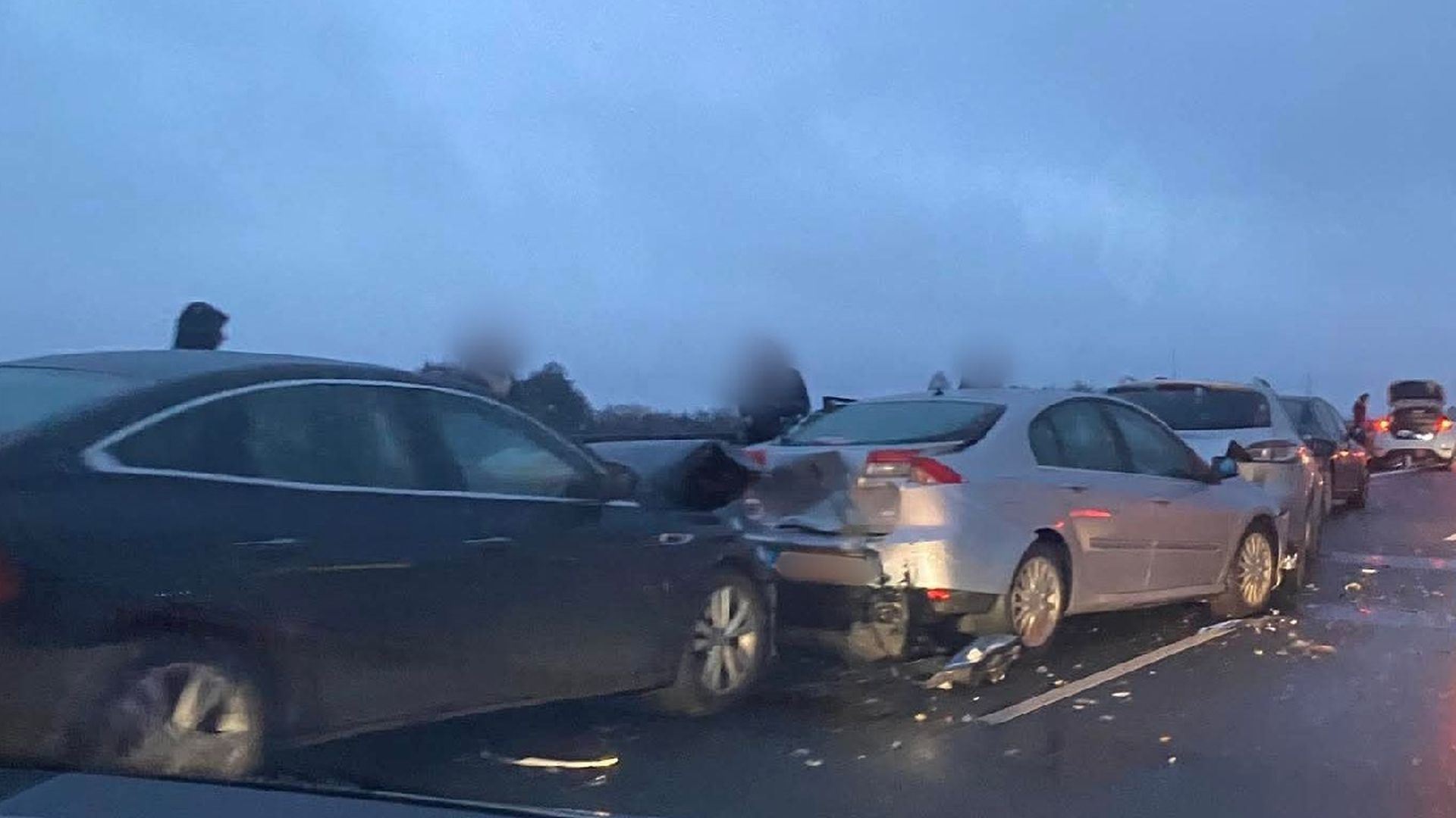 Karambol i wypadek na A4 pod Wrocławiem. Korek miał prawie 10 km ...
