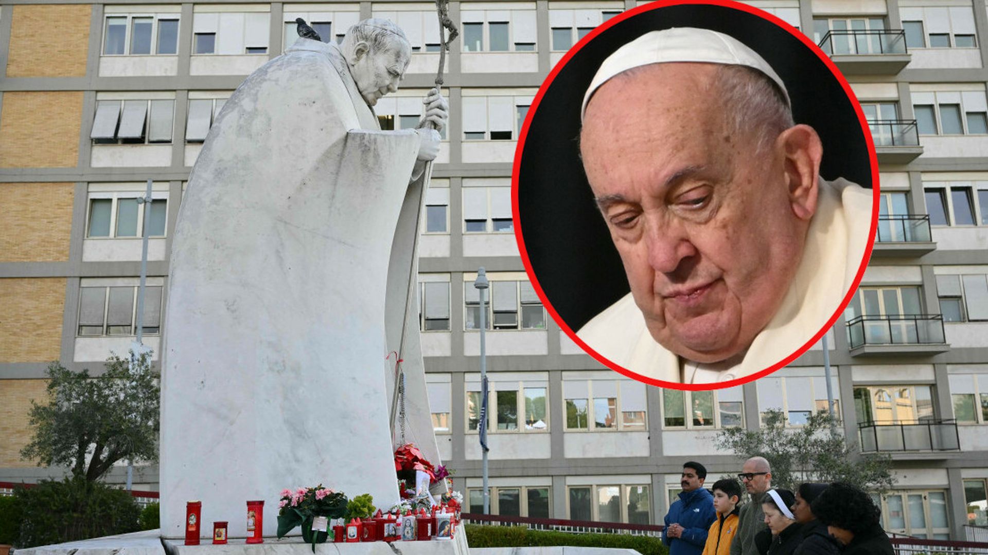 "Wszystko w rękach Boga". Coraz więcej wiernych pod kliniką, gdzie leży ...