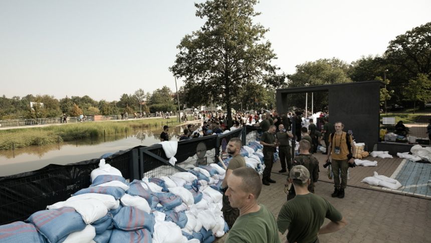 Wrocław: na żywo. Aktualne informacje i komunikaty: prognozy, fala ...
