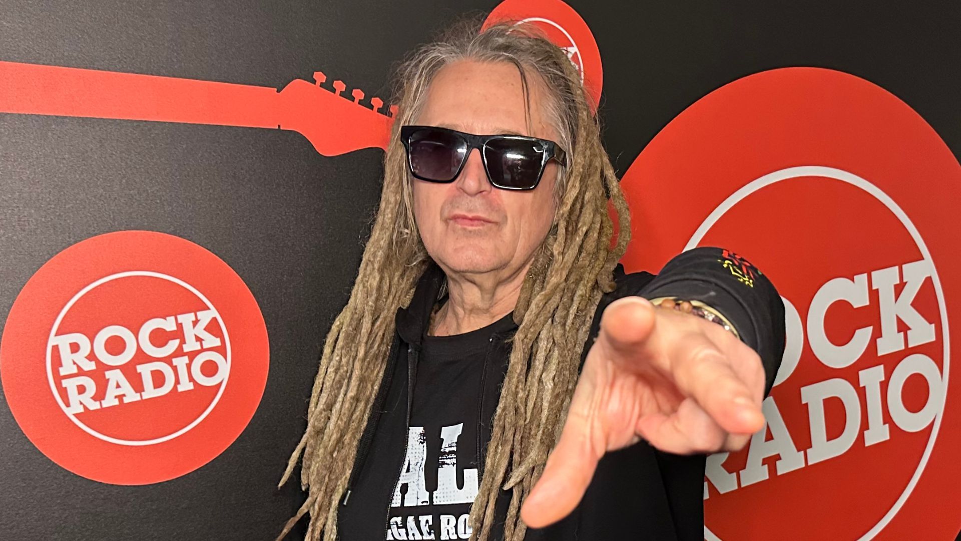 Houk po 22 latach wraca na scenę! "To jak z jazdą na rowerze" - RockRadio