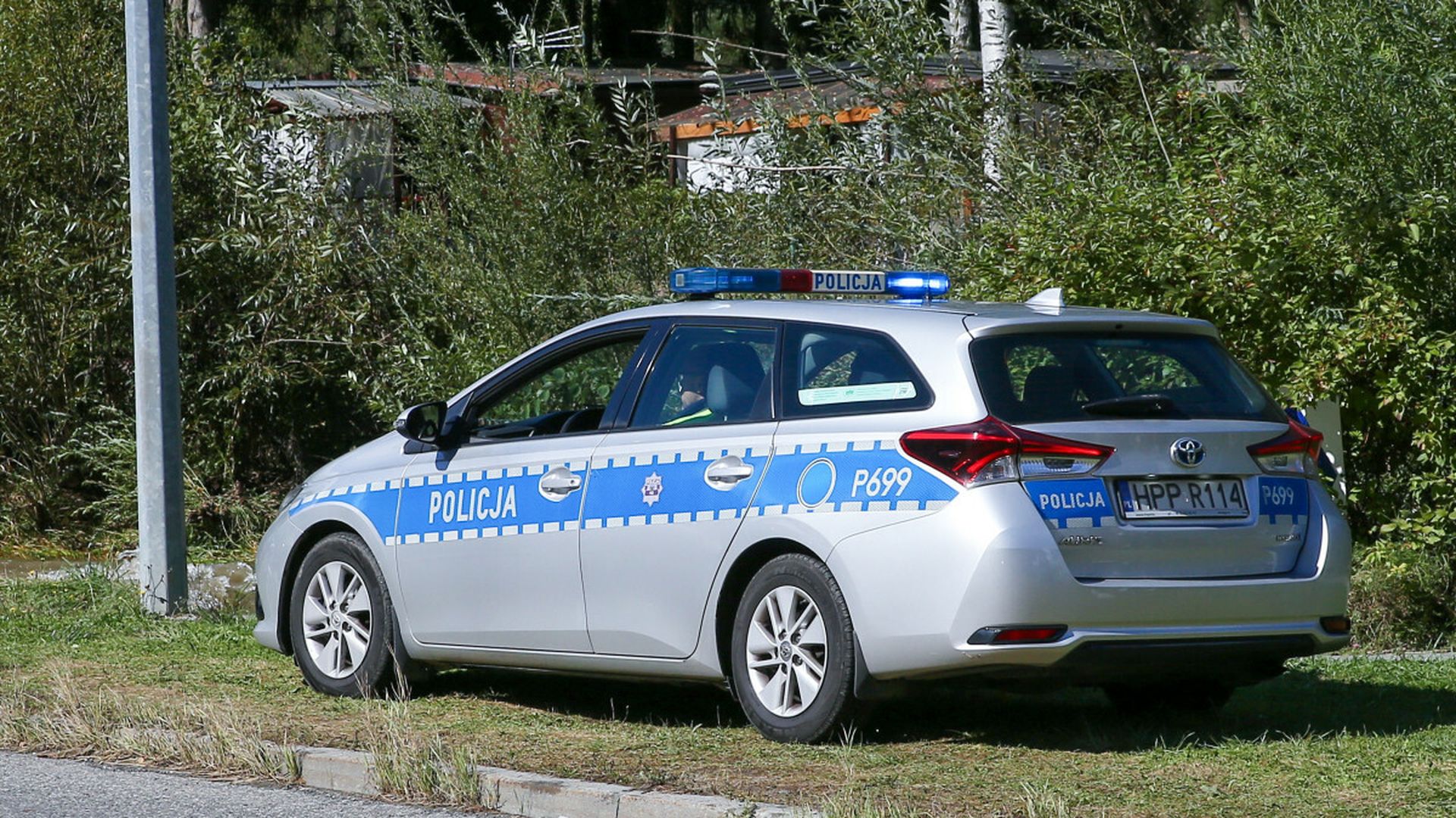 Tajemniczy obiekt znaleziony pod Warszawą. Pierwsze ustalenia policji ...